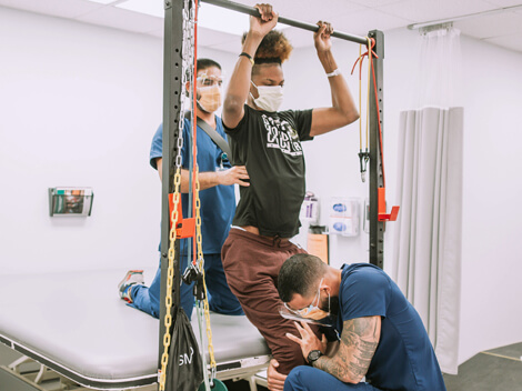 Spinal Cord Injury Rehabilitation | Select Medical Rehabilitation Hospital